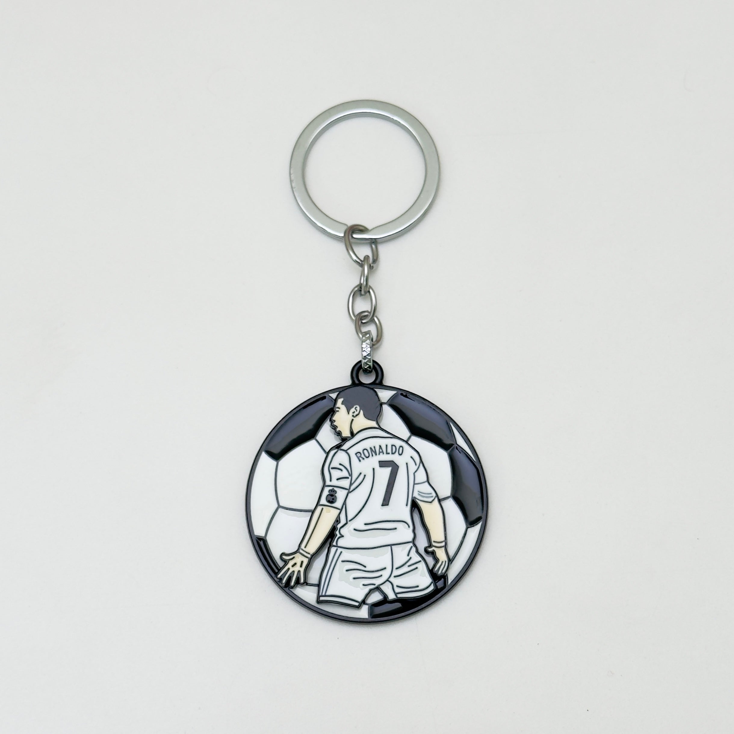 Ronaldo #7 Keychain – Iconic Back Pose – Loopsie